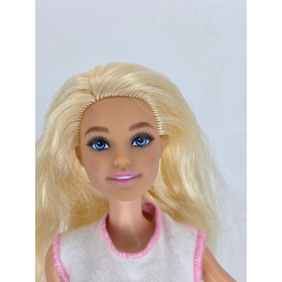 Barbie | Toys | Mattel Barbie Fashionistas Powder Pink Doll 4 Dgy57 ...
